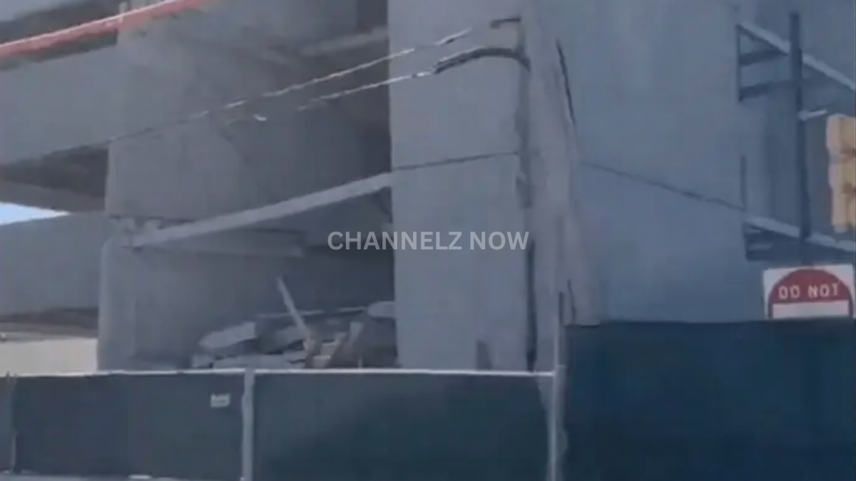 Philadelphia Parking Garage Collapse: One Dead, Workers Possibly ...